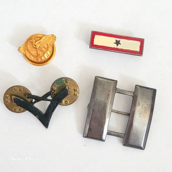 Other | 4 Vtg Wwii Officer Rank Collar Pins 2 Sterling Silver 1 Button ...